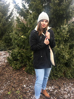 Ravelry: Amaia Ribbed Beanie pattern by Grace Lehman