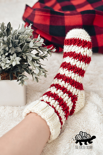 Ravelry: Country Cottage Socks pattern by The Turtle Trunk