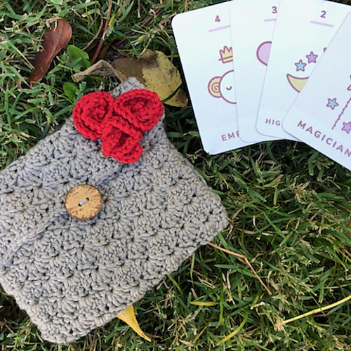 Ravelry: Tarot Cards Pouch pattern by Kimberly Hoffa