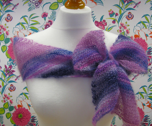 Ravelry: Angel Scarf pattern by Fiona Wright