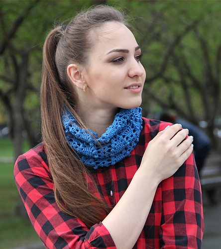 Ravelry: Exotic Cotton Cones Cowl Scarf pattern by LadushkaCrochet