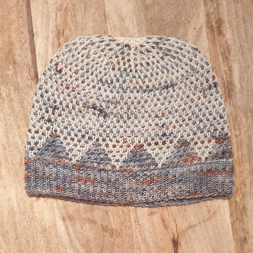 Ravelry: Garngönguhúfan 2020-22 / Yarn crawl hat 2020-22 pattern by ...