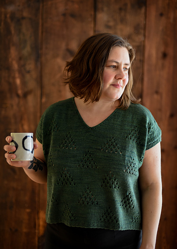 Ravelry: Adine Light pattern by Beatrice Perron Dahlen