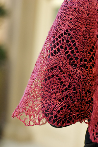 Ravelry: Irene Adler pattern by Kirsten Kapur