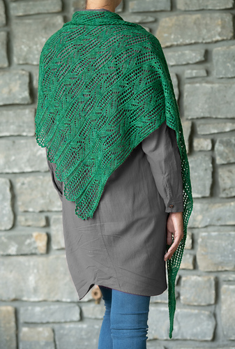 Ravelry: Waving Leaves pattern by Kirsten Kapur