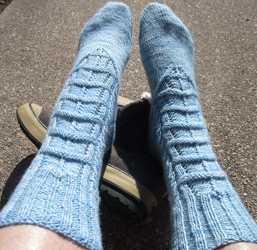 Ravelry: Lallybroch pattern by Heidi Nick