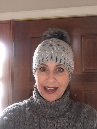 Ravelry: Snowfall Hat pattern by Susan Rainey