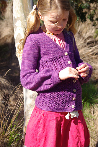 Ravelry: Tully pattern by Georgie Nicolson