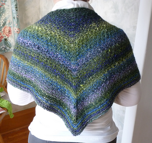 Ravelry: Noro Woven Stitch Shawl pattern by Z apasi