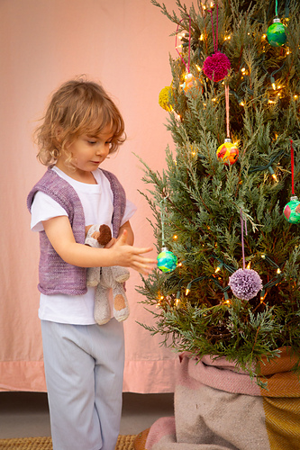 Ravelry: Vest Friends pattern by tincanknits