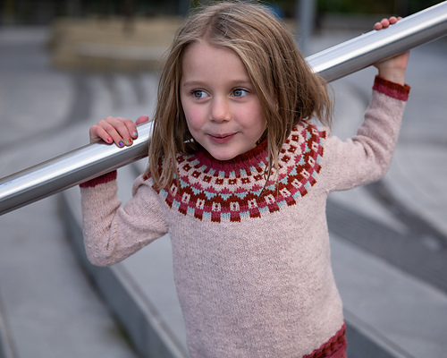 Ravelry: Carousel pattern by tincanknits