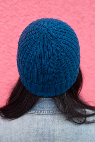 Ravelry: Basic Beanie pattern by tincanknits