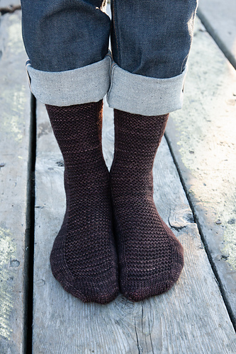 Ravelry: Rye DK pattern by tincanknits