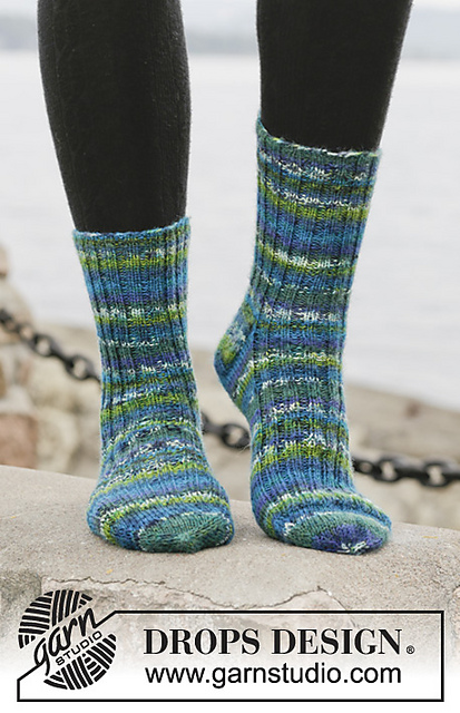 Ravelry: 158-46 Sweet in Stripes pattern by DROPS design