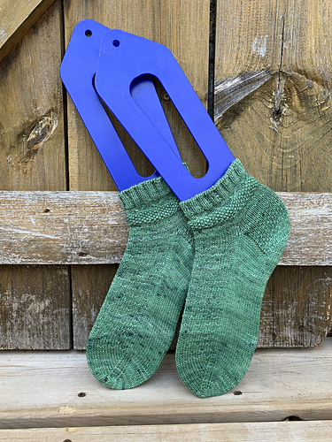 Ravelry: Scattered Seeds Socks pattern by Marie-Elyse Dugal