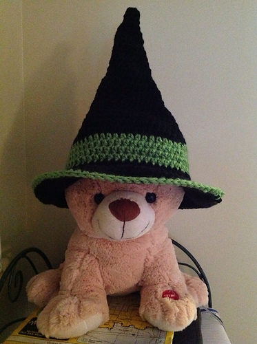Ravelry: Wicked Wizard Witches Hat pattern by Stitch11