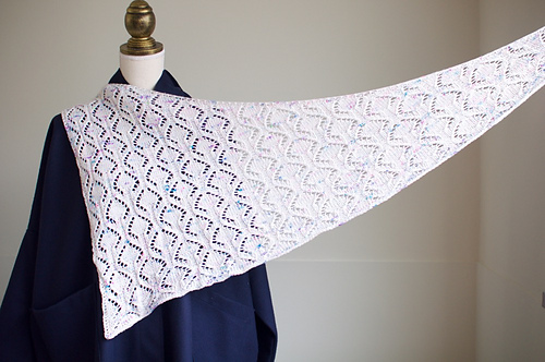 Ravelry: Volute pattern by Nadia Crétin-Léchenne