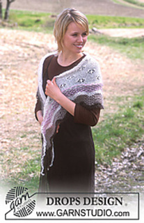 Ravelry: 93-15 Shawl pattern by DROPS design