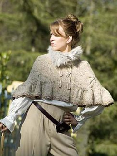 Ravelry: Skerries Capelet with Faux Fur Collar pattern by Maggie Jackson
