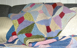 Ravelry: Make a blanket in leftover balls of yarn / Lappeteppe i ...