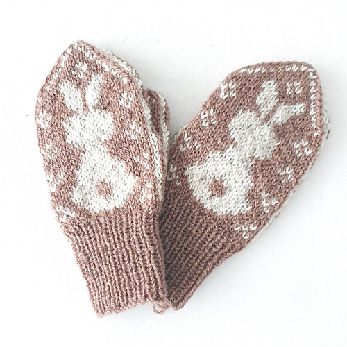 Ravelry: Barnas kaninvotter / Junior's Bunny Mittens pattern by Tonje ...