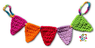 Ravelry: Pennant Swag pattern by Heidi Yates