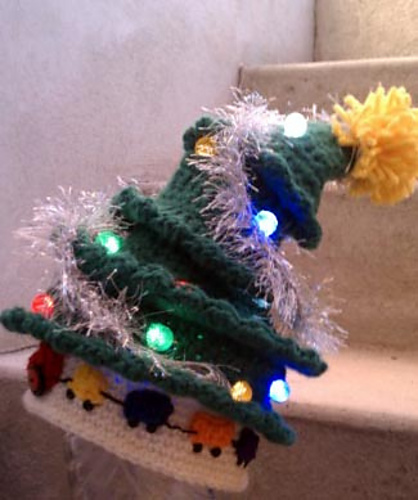 Ravelry: Tipsy Tree pattern by Heidi Yates