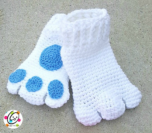 Ravelry: Bunny Feet Slippers pattern by Heidi Yates