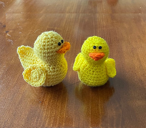 Ravelry: Rubber Ducky pattern by Heidi Yates