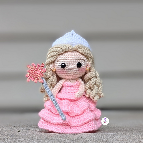 Ravelry: Glinda Wicked pattern by Ankita Palit