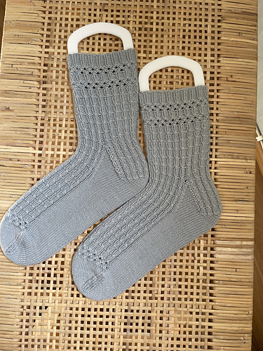 Ravelry: Sona pattern by Joanna Ignatius