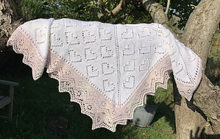 Ravelry: Mother's Love Blanket pattern by Yarnsmith Studio