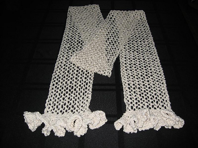 Ravelry: Easy Lacy Ruffled Scarf pattern by Joyce Bartick