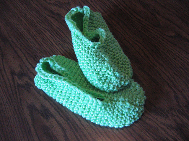 Ravelry: Easy Family Slippers Knit two ways pattern by PolarKnit