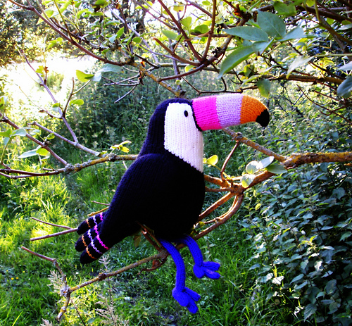 Ravelry: Graham the Toucan pattern by Trish Roberts | trishlemoose