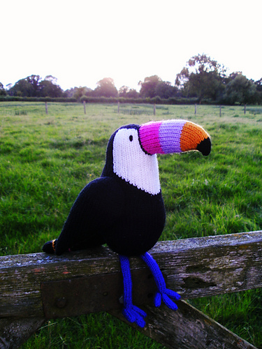 Ravelry: Graham the Toucan pattern by Trish Roberts | trishlemoose