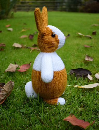 Ravelry: Cheryl the Dutch Rabbit pattern by Trish Roberts | trishlemoose