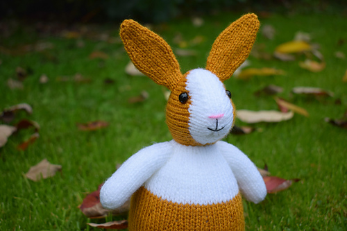 Ravelry: Cheryl the Dutch Rabbit pattern by Trish Roberts | trishlemoose