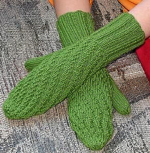 Ravelry: Spiral Rib Mittens pattern by Mildred Oakey