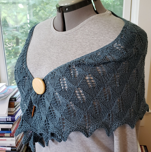 Ravelry: Ivory Palace Fichu pattern by Caroline Steinford