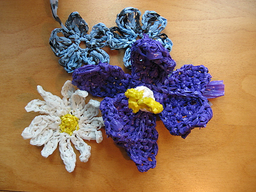 Ravelry: Crocus pattern by Carmen Carpenter