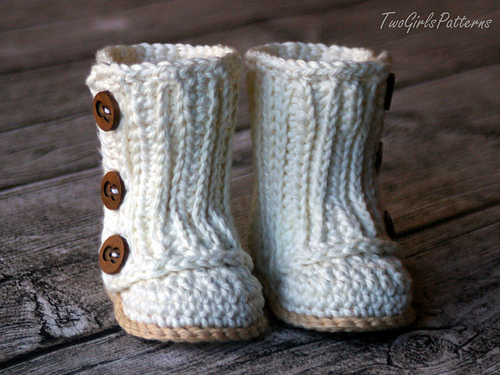 Ravelry: Baby Wrap Boots pattern by Lorin Jean
