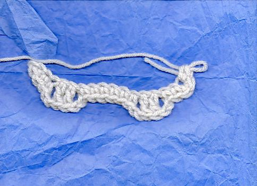 Ravelry: Creepy Skull Scarf pattern by Spider Mambo