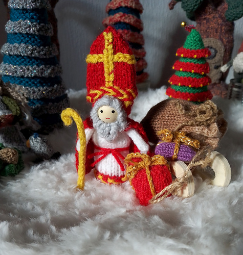 Ravelry: A Visit from Saint Nicholas pattern by Natasha Hanson