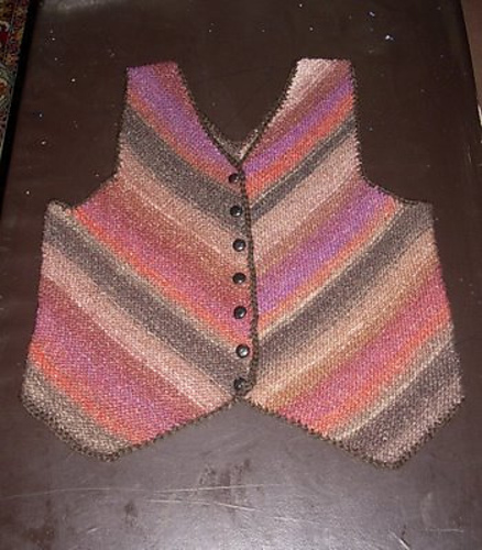 Ravelry: Diagonal Garter Vest pattern by Umme Yusuf
