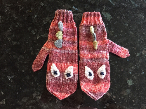 Ravelry: Convertible Monster Mittens pattern by Doreen Blask