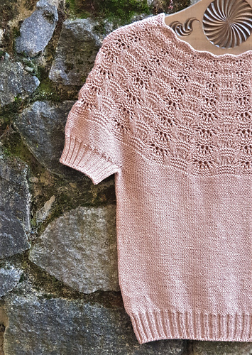 Ravelry: Semplice Tee pattern by Valentina Bogdanova