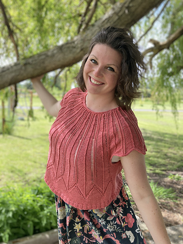 Ravelry: Fantail pattern by Wool & Pine