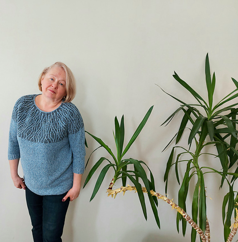 Ravelry: Rose Window Sweater pattern by Lyudmila Aksenik Old