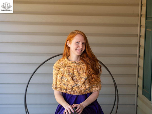 Ravelry: Seaside Shoulder Poncho pattern by Vanessa Ewing